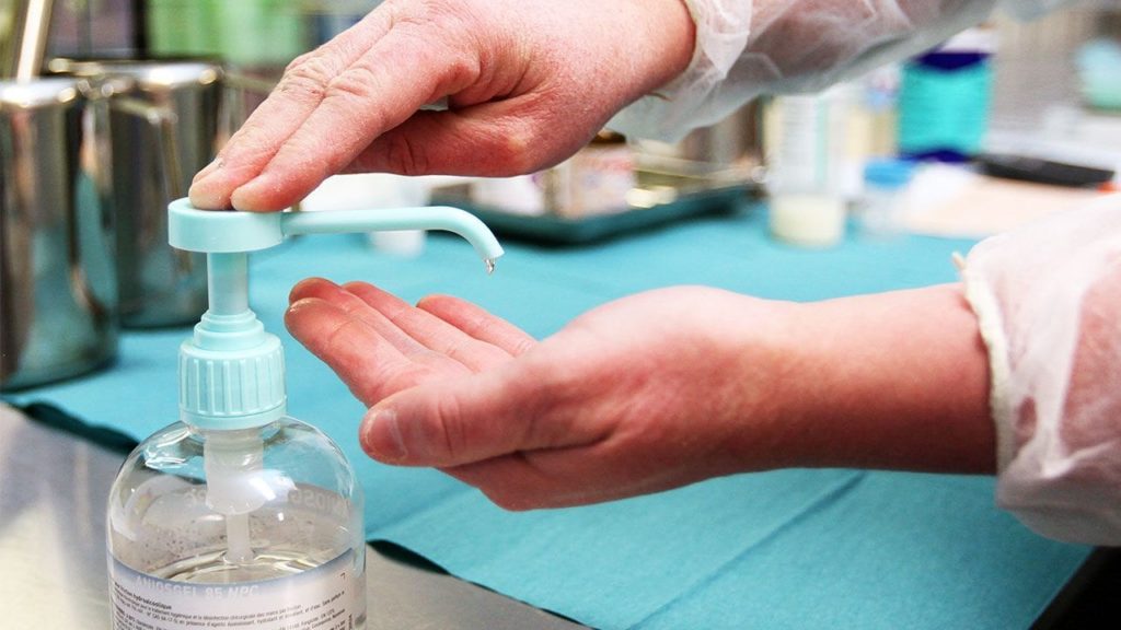 Good Hygiene Techniques for Medical Office Assistants