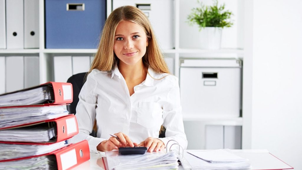 3 Surprising Benefits of Payroll Accounting Careers