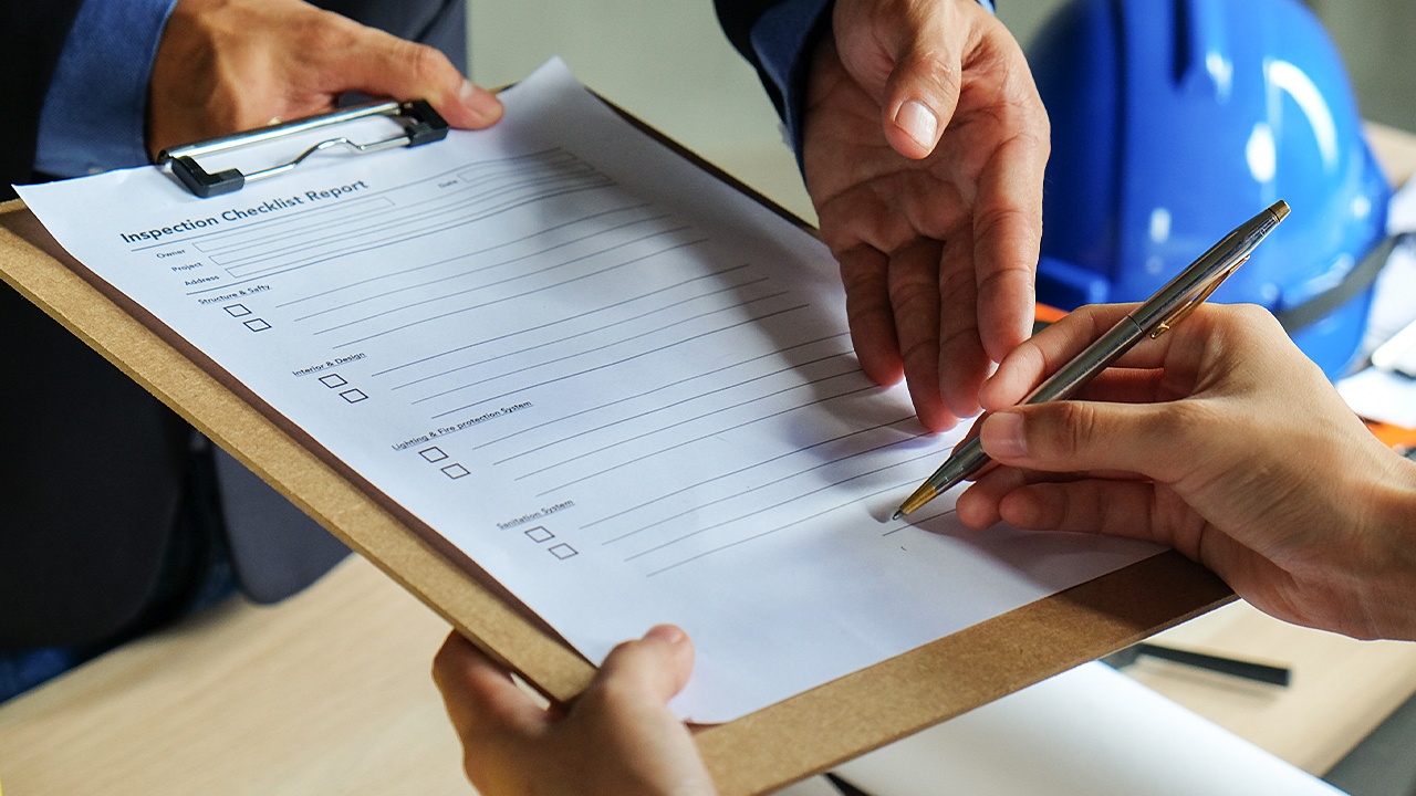 Communication and Professional Practice Course | Carson Dunlop